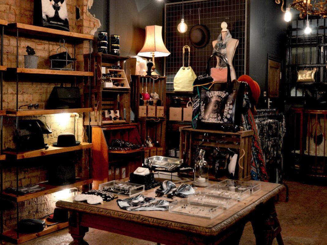 Best Jewelry Shops in Toronto: Jewelry Care, Custom Jewelry & More
