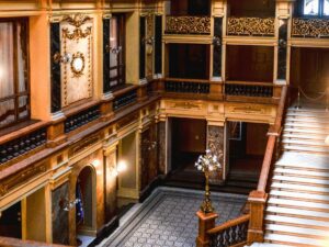 Explore 30 Historic Buildings in Toronto: Timeless Landmarks