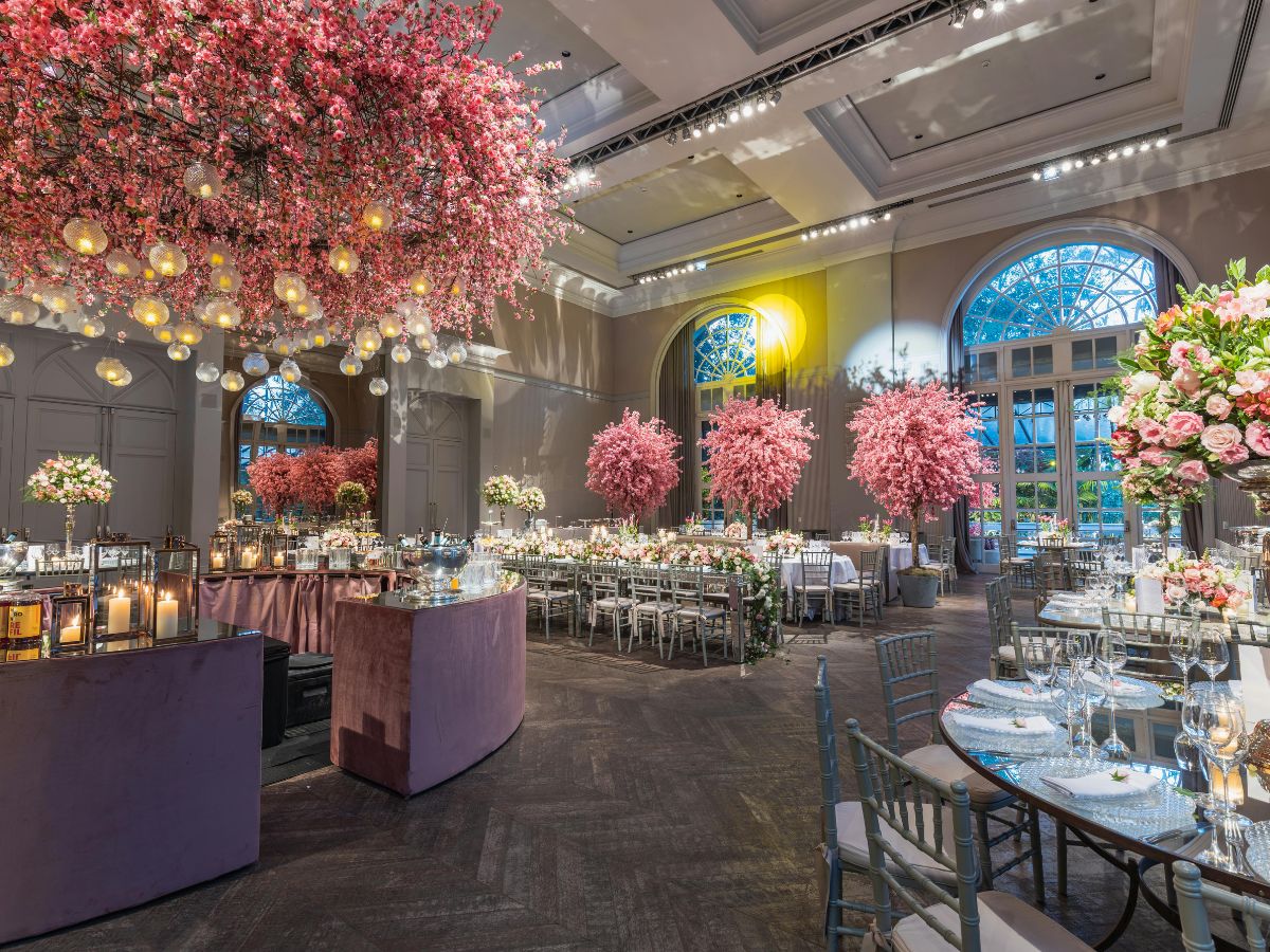 Toronto's 18 Best Restaurants with Beautiful Interior Design